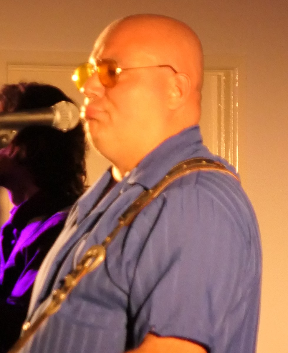 REVIEW – Big Dez Blues Band @ Long Street Blues Club, Devizes ...