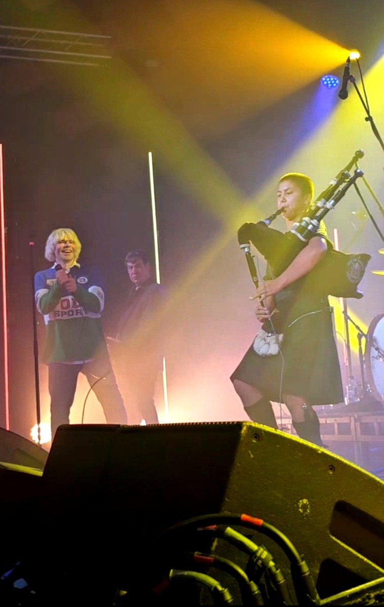 Ruby Plays Glasgow’s Barrowlands with The Charlatans – devizine.com